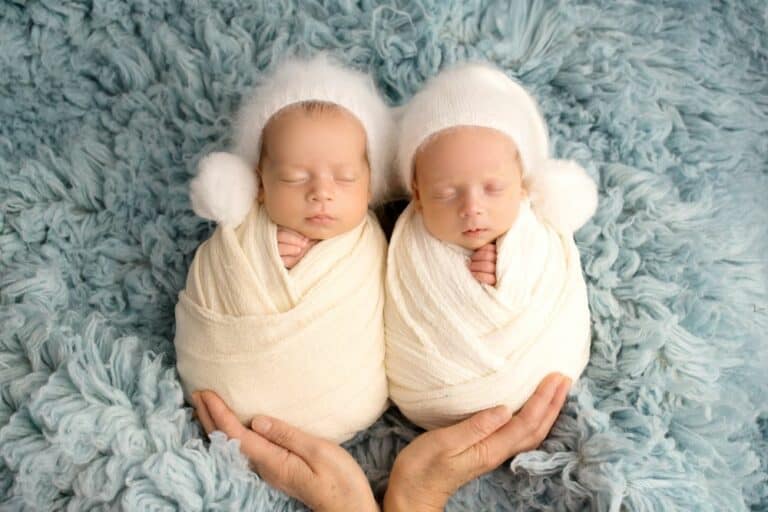 100+ Best Twin Baby Boy Names - www.mummytries.com